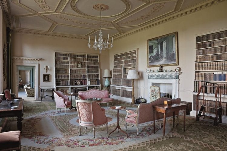 Last night I dreamt I went to Manderley again - The Glam Pad