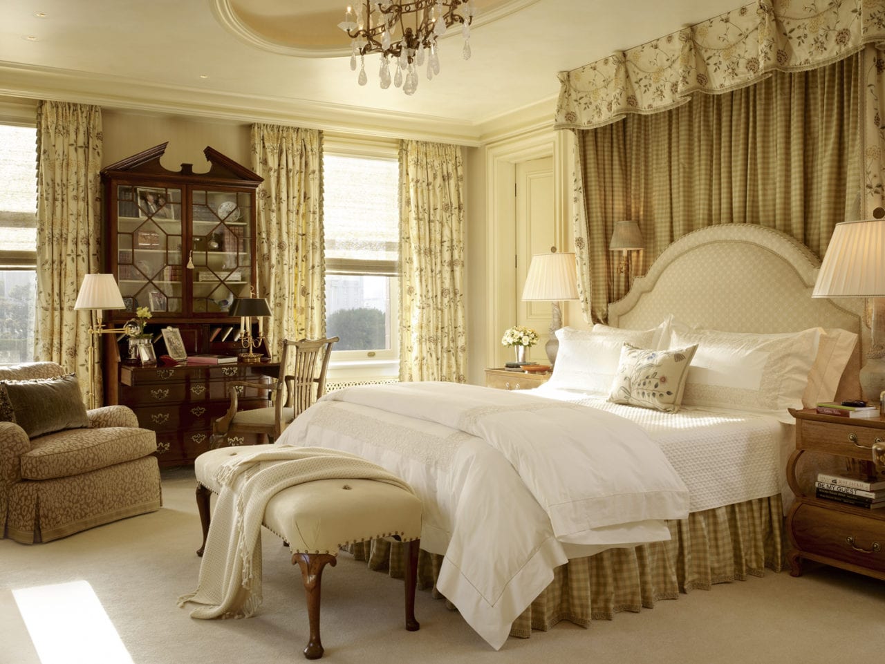 Style Profile: Suzanne Tucker - The Glam Pad