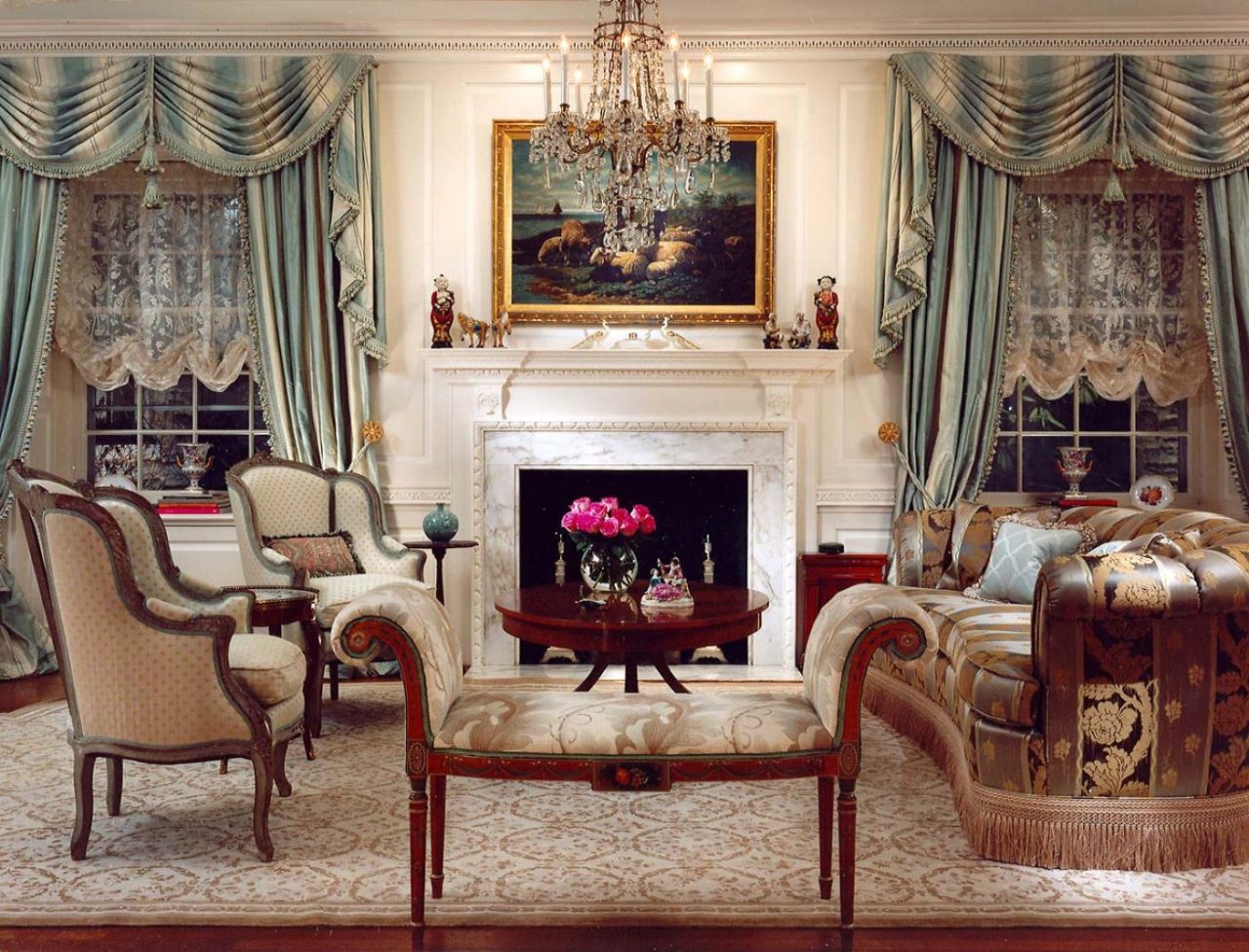 formal-living-room - The Glam Pad