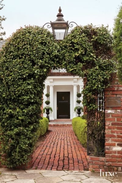 A Respectful Renovation in Atlanta - The Glam Pad