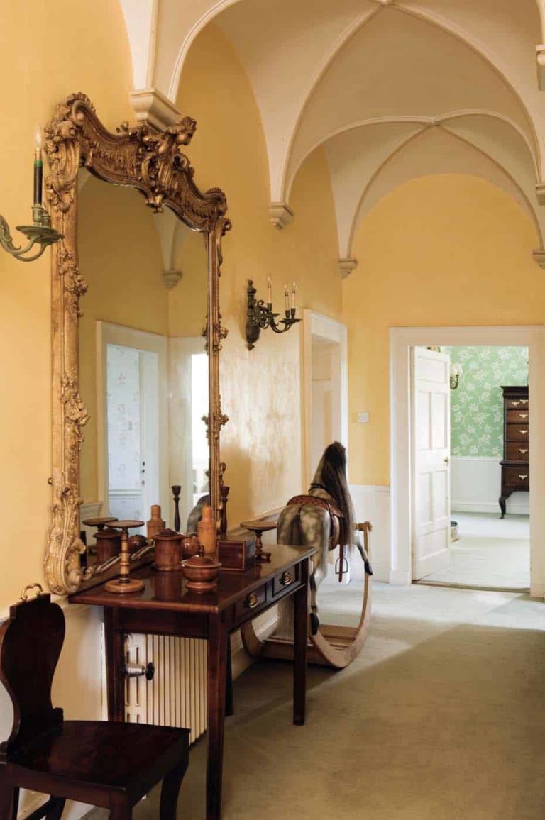 An Exquisitely Restored 17th Century Irish Castle - The Glam Pad