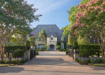 A Peek inside the Kips Bay Decorator Show House Dallas - The Glam Pad