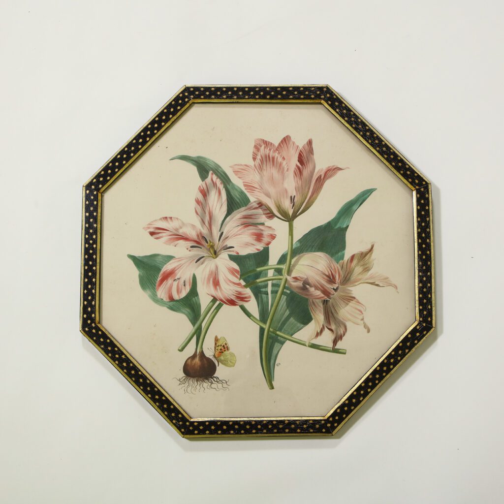 George Oakes octagon I - The Glam Pad