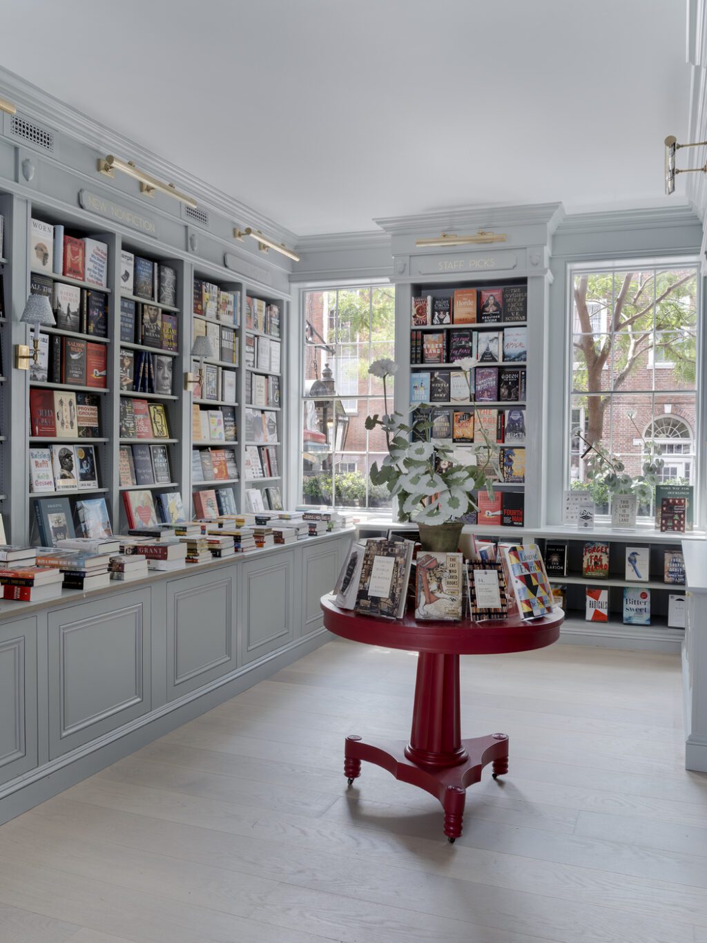A Fairytale Bookstore in Boston - The Glam Pad