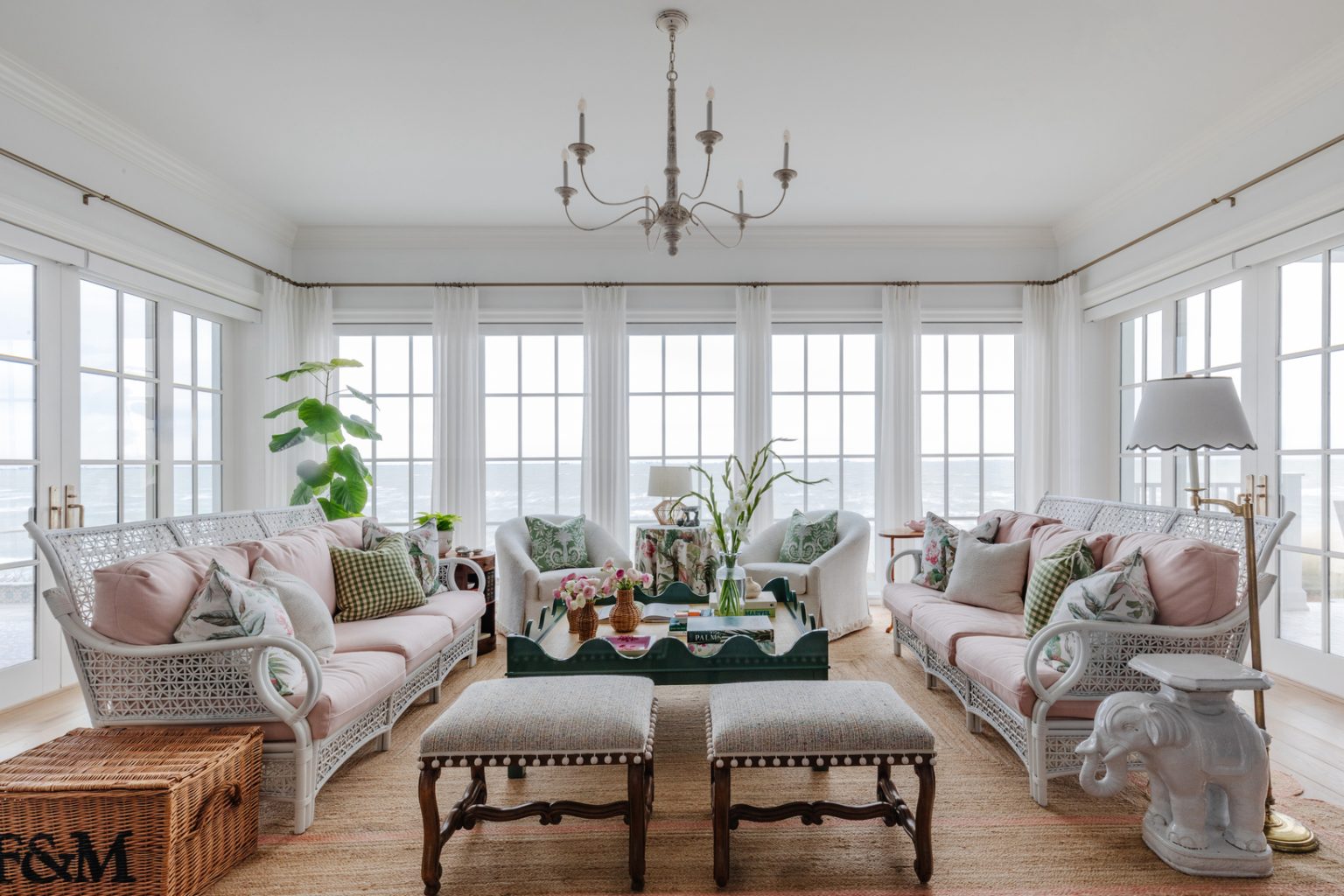 Grandmillennial Style Meets Coastal Chic - The Glam Pad