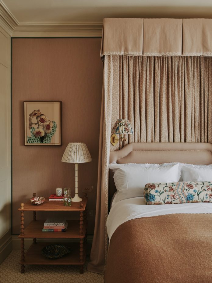 Design Crush: Salvesen Graham - The Glam Pad