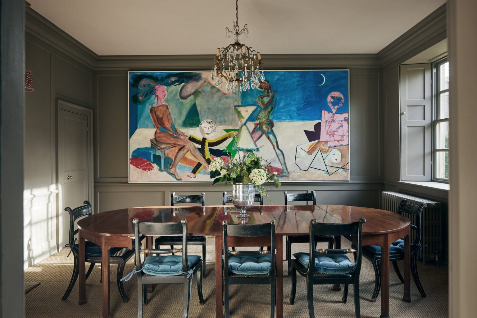 On The Market: 17th Century Newton House - The Glam Pad