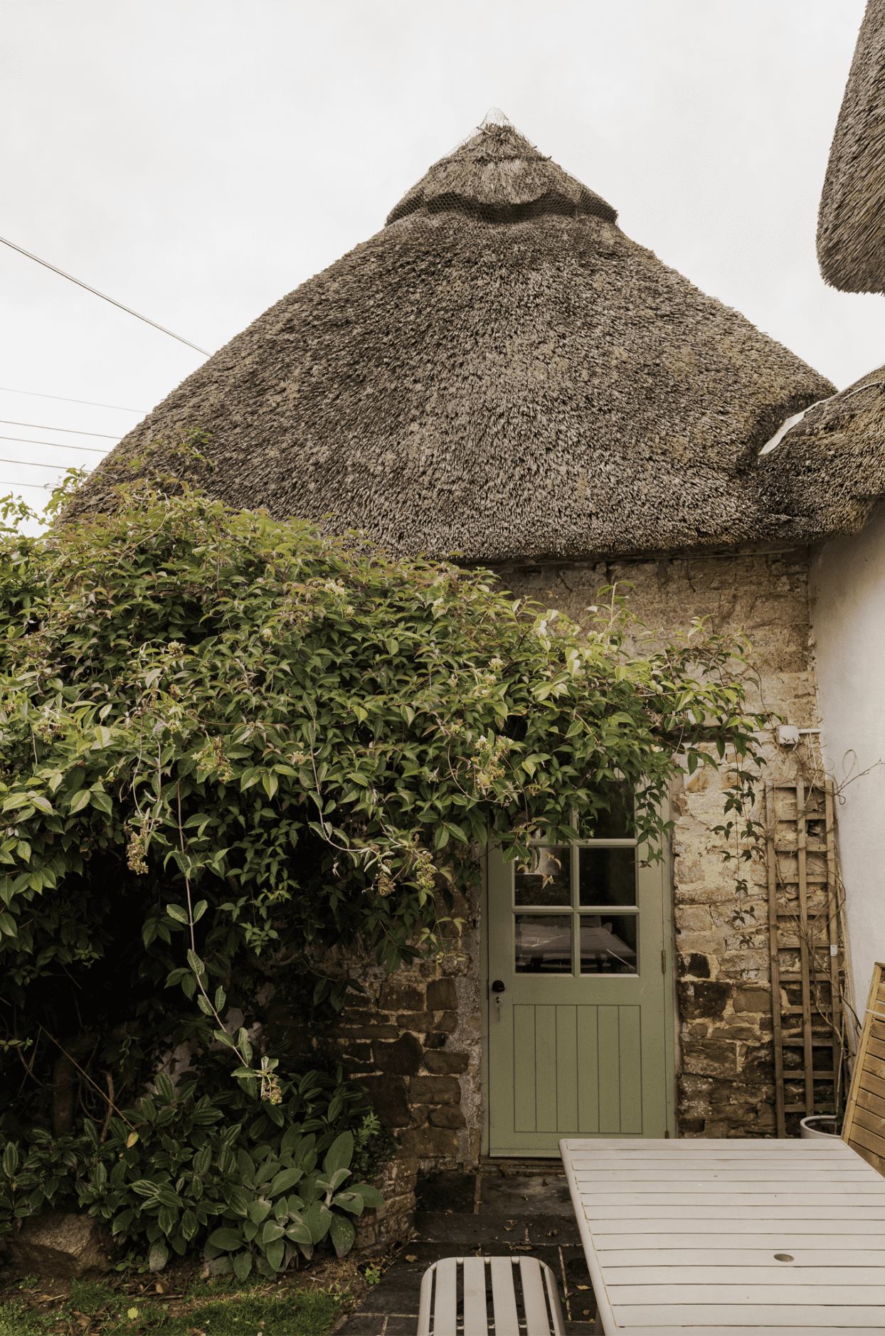 Casa Branca for Nine Fair Backgammon, a Devon Thatched Cottage, and ...