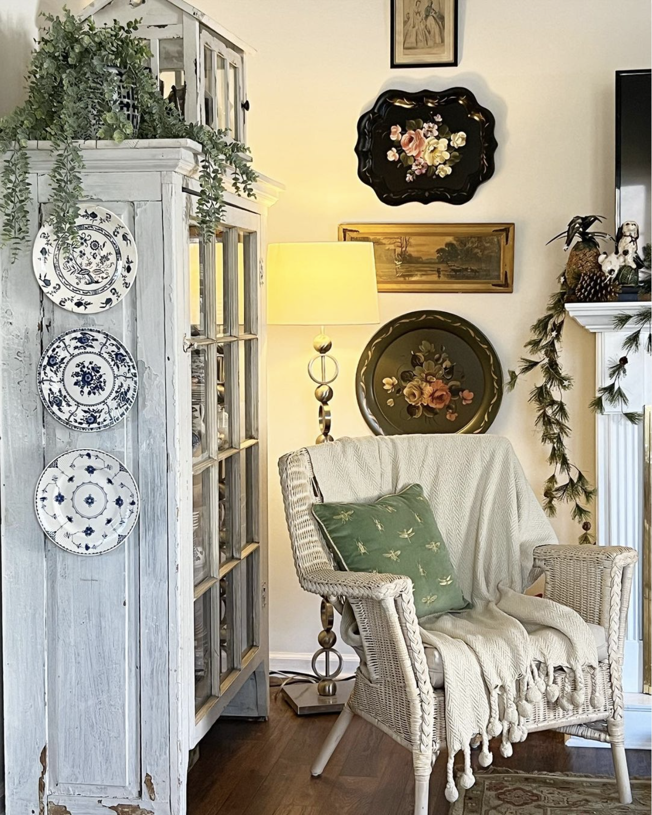 Cozy Cape Cod Charm - The Glam Pad