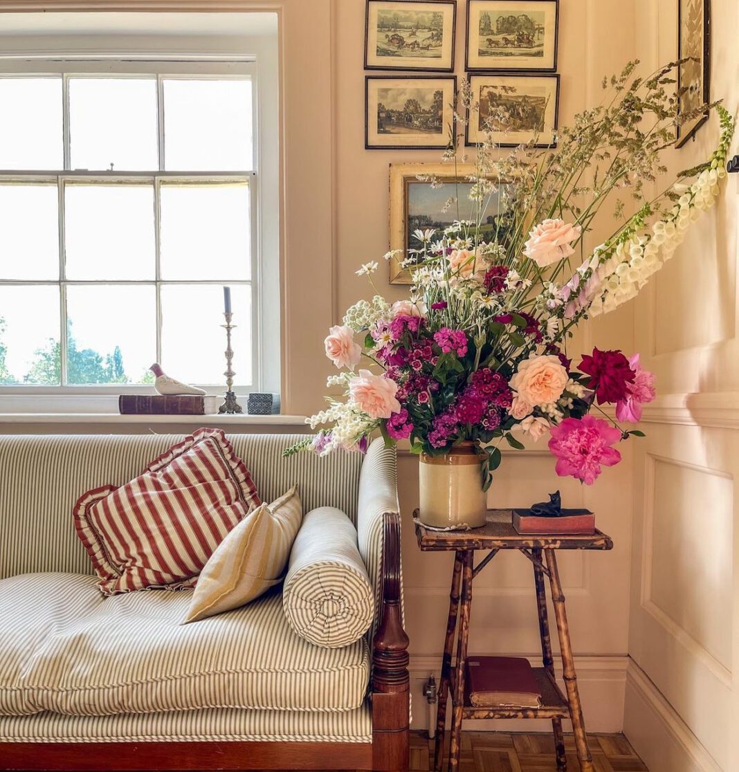 The Magic of Mulberry House - The Glam Pad