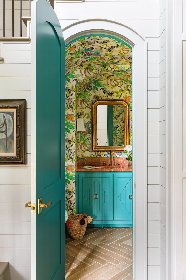An Elegant Beach House by Chad Graci - The Glam Pad