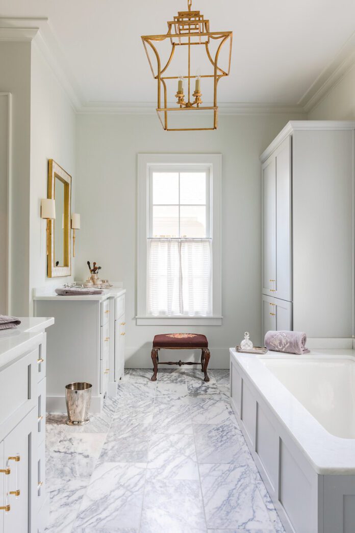 An Elegant Beach House by Chad Graci - The Glam Pad