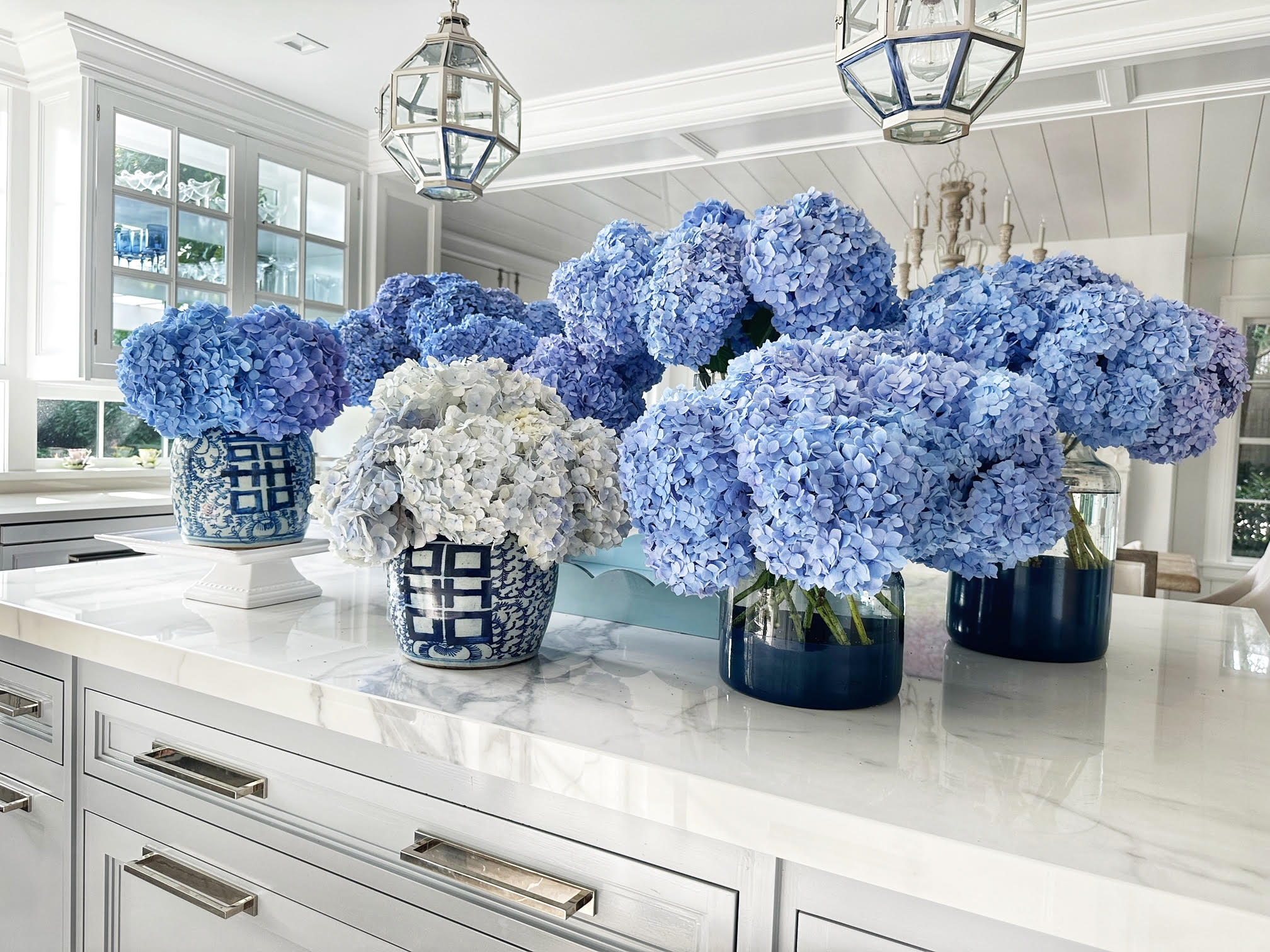 Hydrangeas in the Hamptons - The Glam Pad
