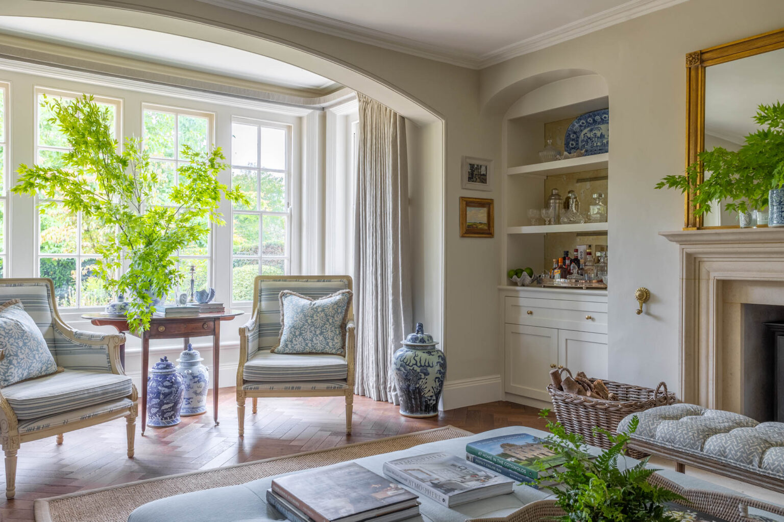 A Stately Manor House in Gloucestershire by Sean Symington - The Glam Pad