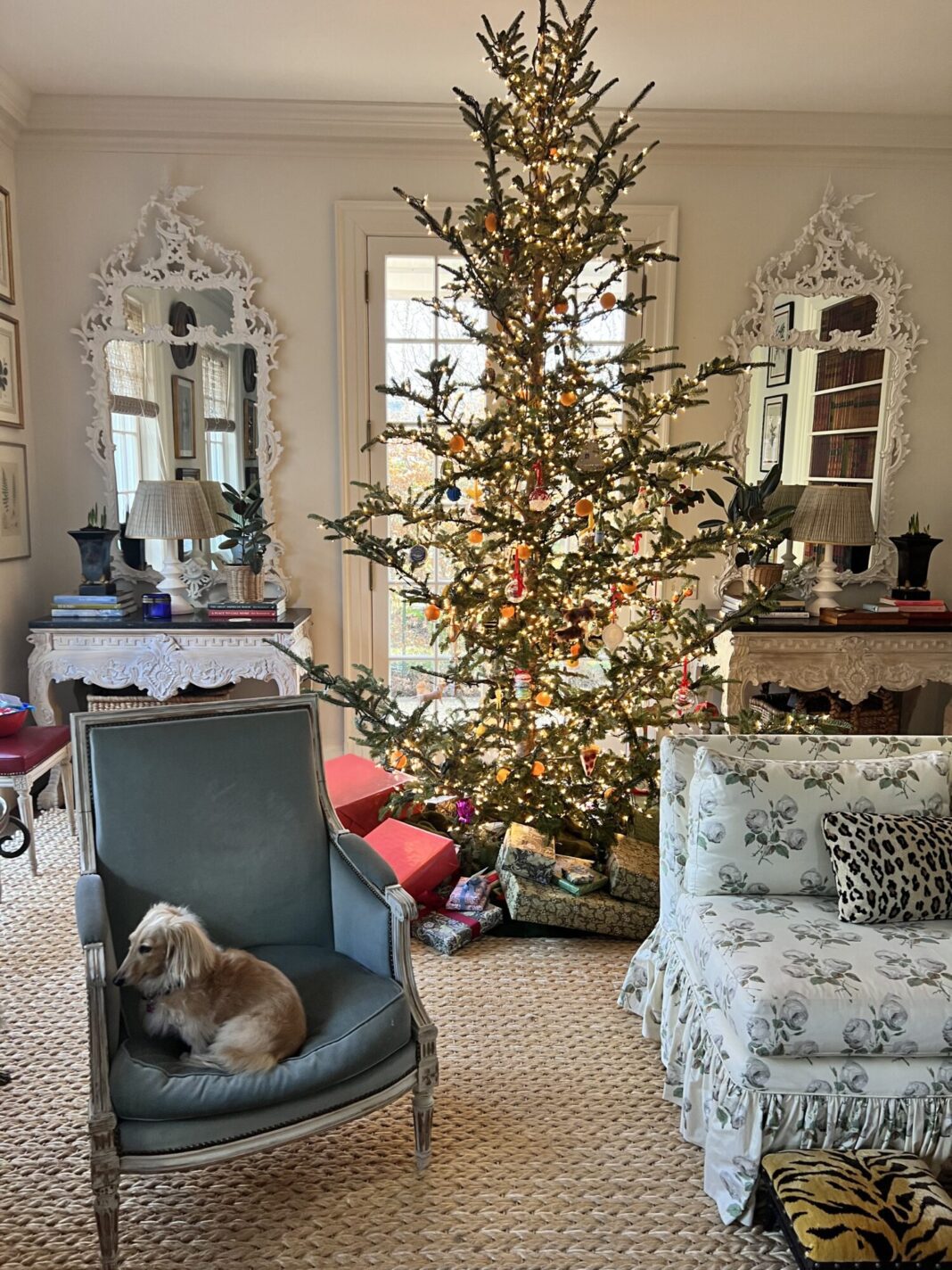 Caroline Gidiere's Elegant Alabama Christmas - The Glam Pad