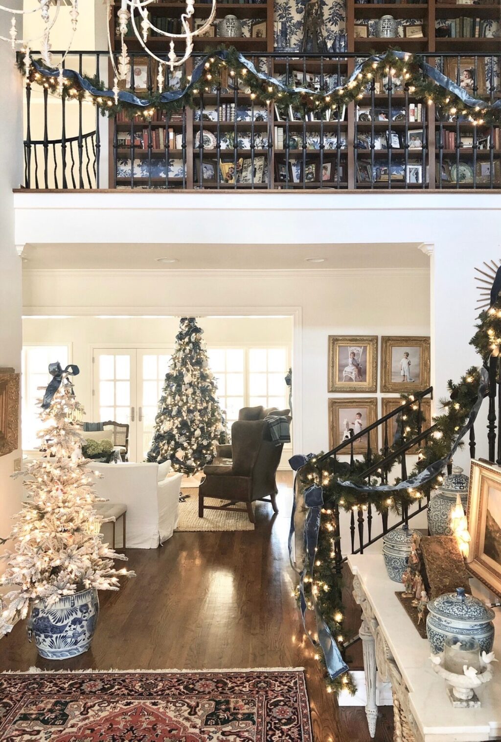 A Classic Oklahoma Christmas with Eleven Gables - The Glam Pad