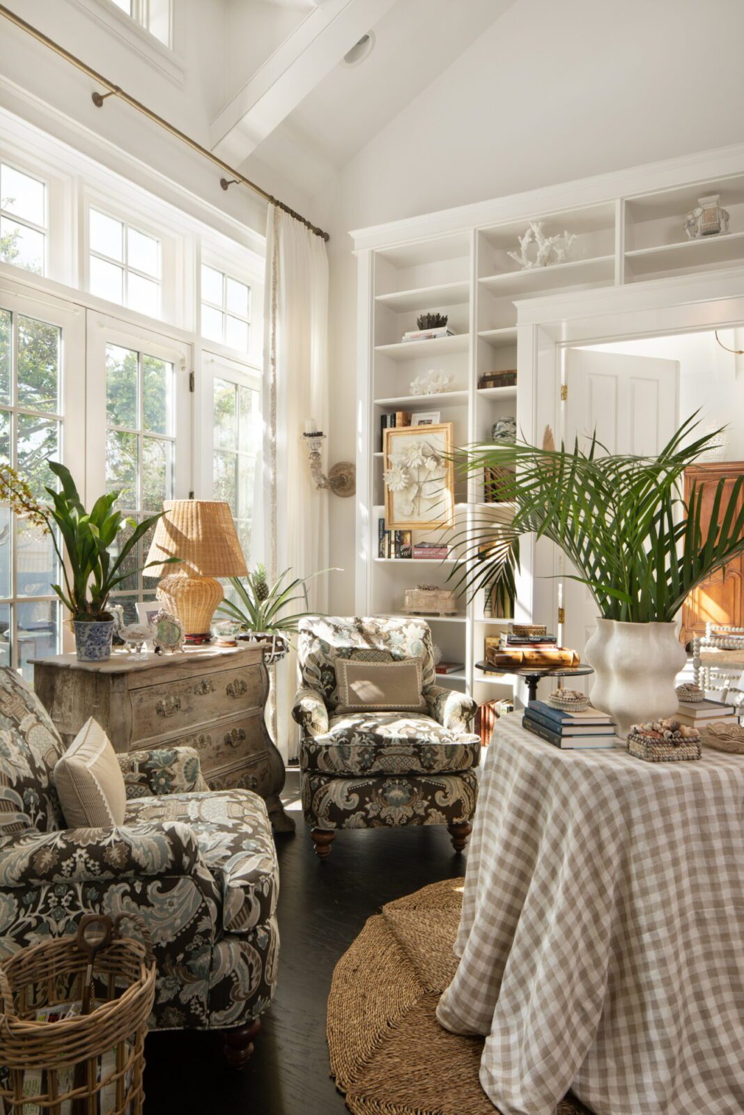 A Shell-Inspired Florida Home with Patina and Charm - The Glam Pad