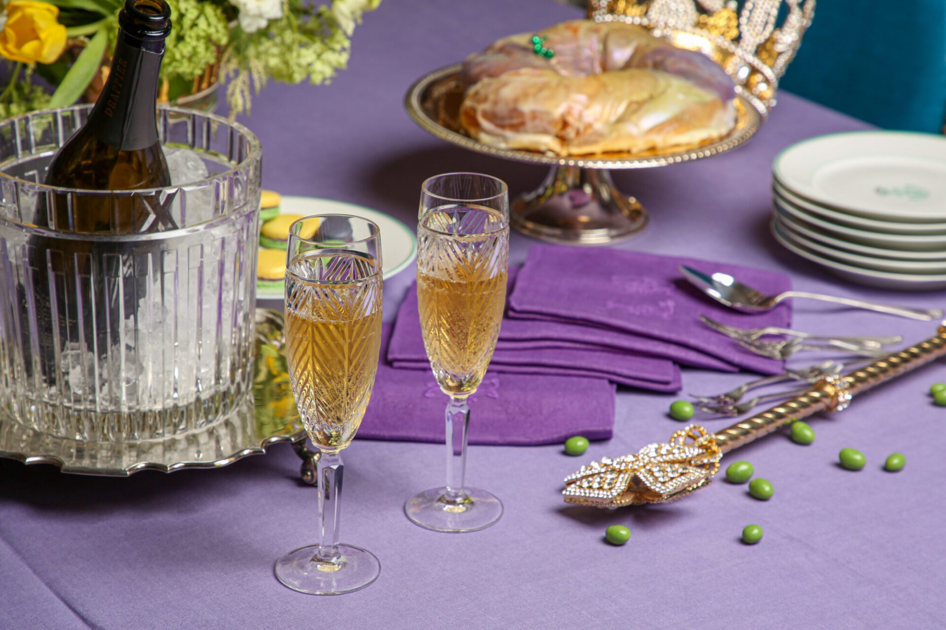 A Classical Shindig Mardi Gras - The Glam Pad