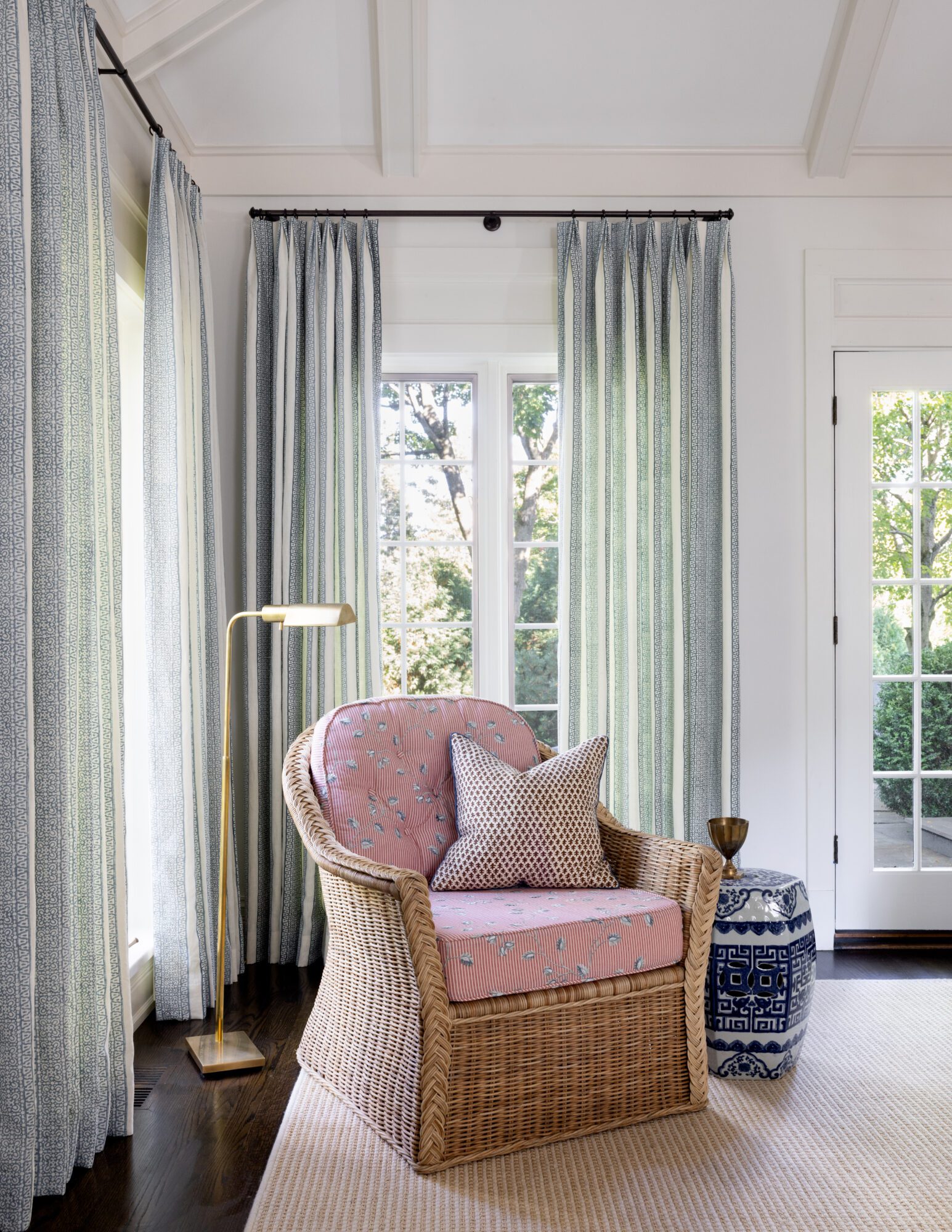 emily-sturgess-interior-design-winnetka-illinois-georgian-home-tour-25 ...