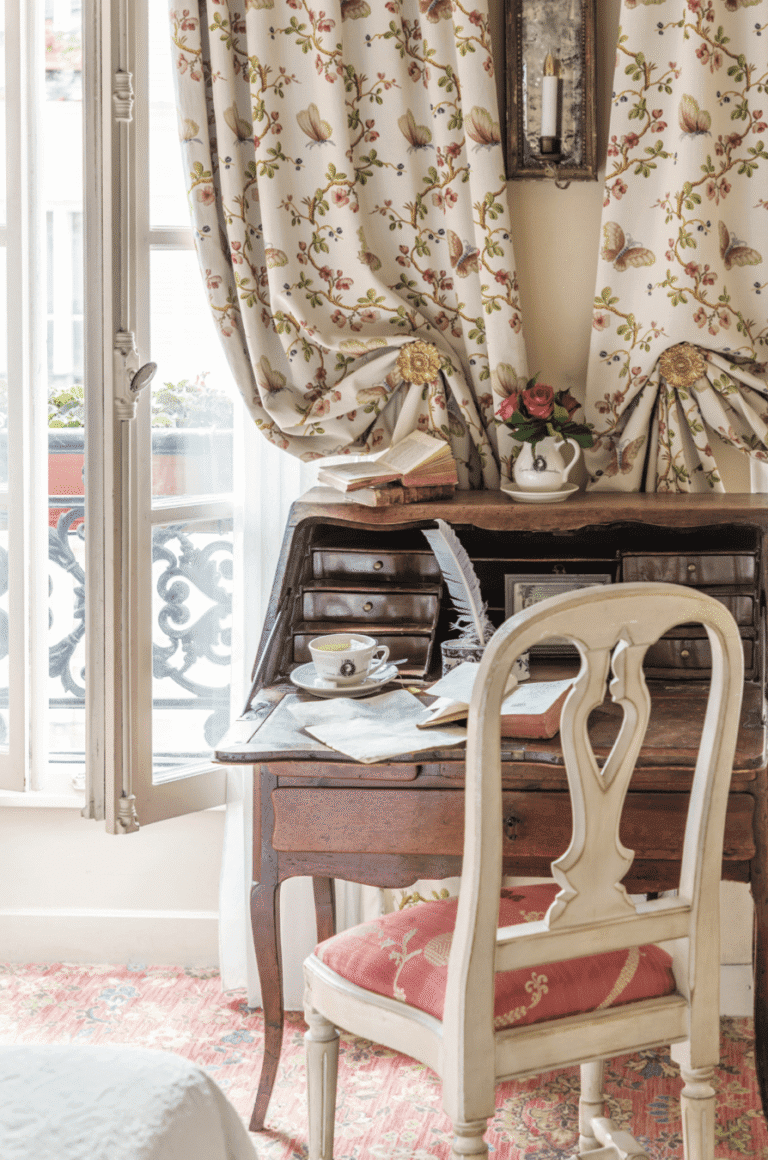 The Return of Commonplace Journaling - The Glam Pad