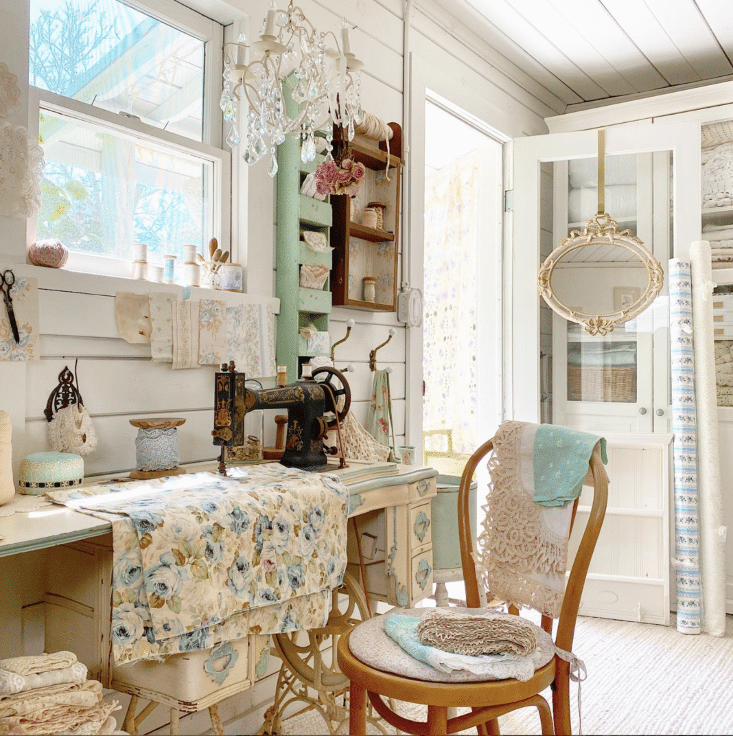 A Shabby Chic She Shed - The Glam Pad